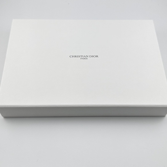 Dior | Other | Christian Dior La Collection Prive Fragrance Discovery ...